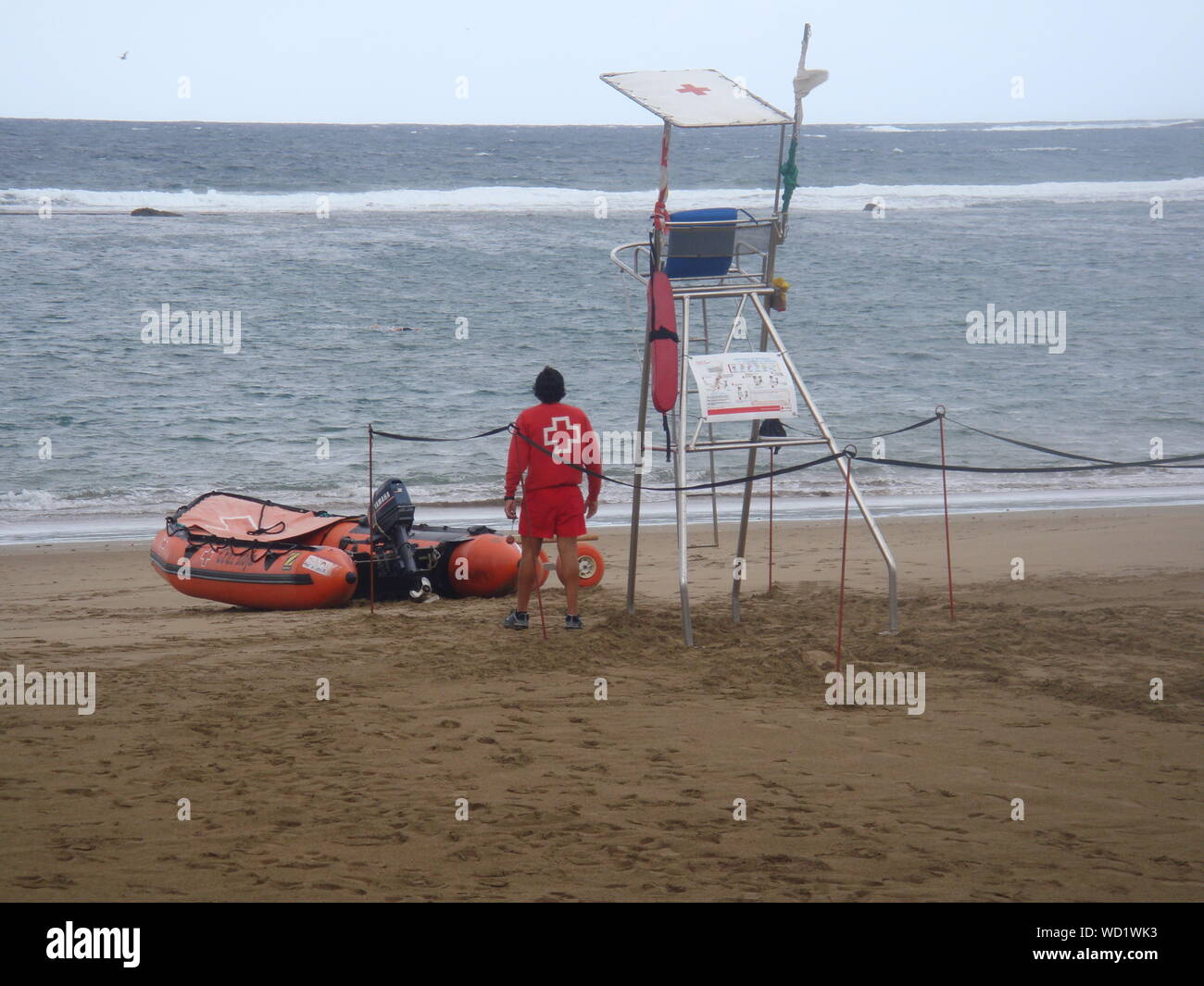 Male lifeguard hi-res stock photography and images - Alamy