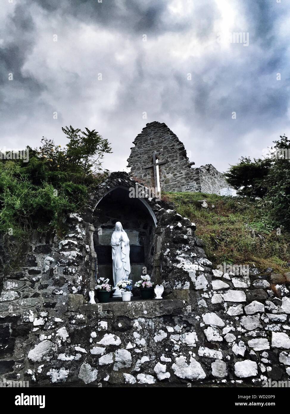 Grotto of the virgin mary hi-res stock photography and images - Alamy