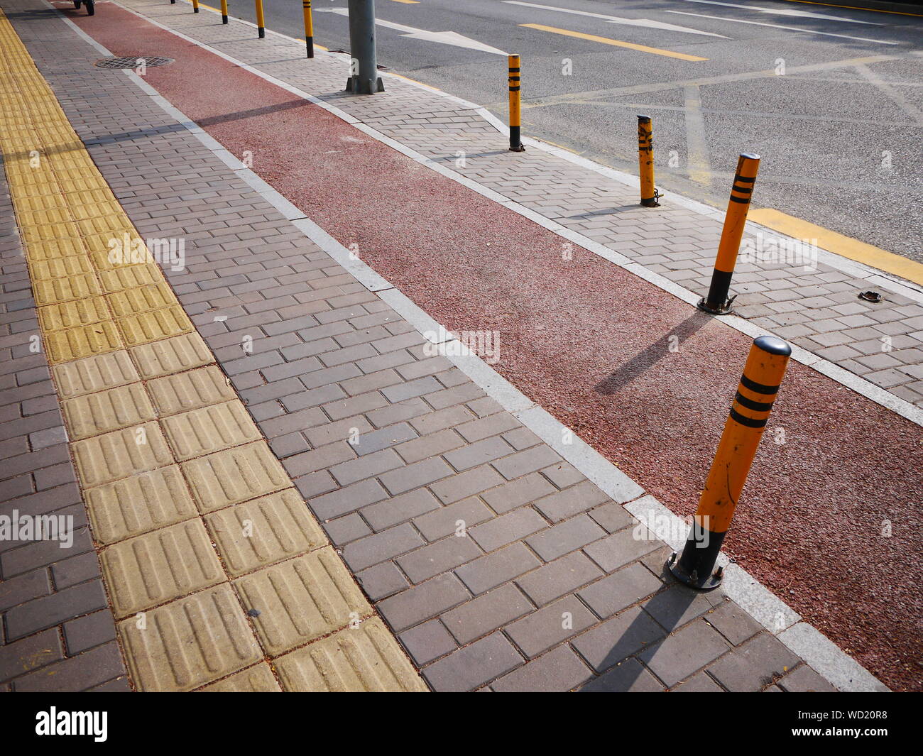 Stone bollards street bollard hi-res stock photography and images - Alamy