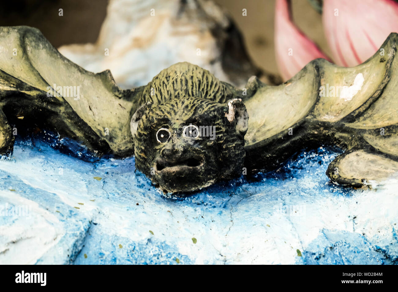Bat Sculpture High Resolution Stock Photography and Images - Alamy