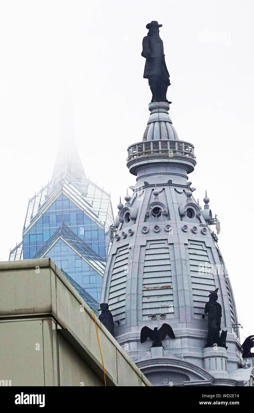 Liberty place complex hi-res stock photography and images - Alamy