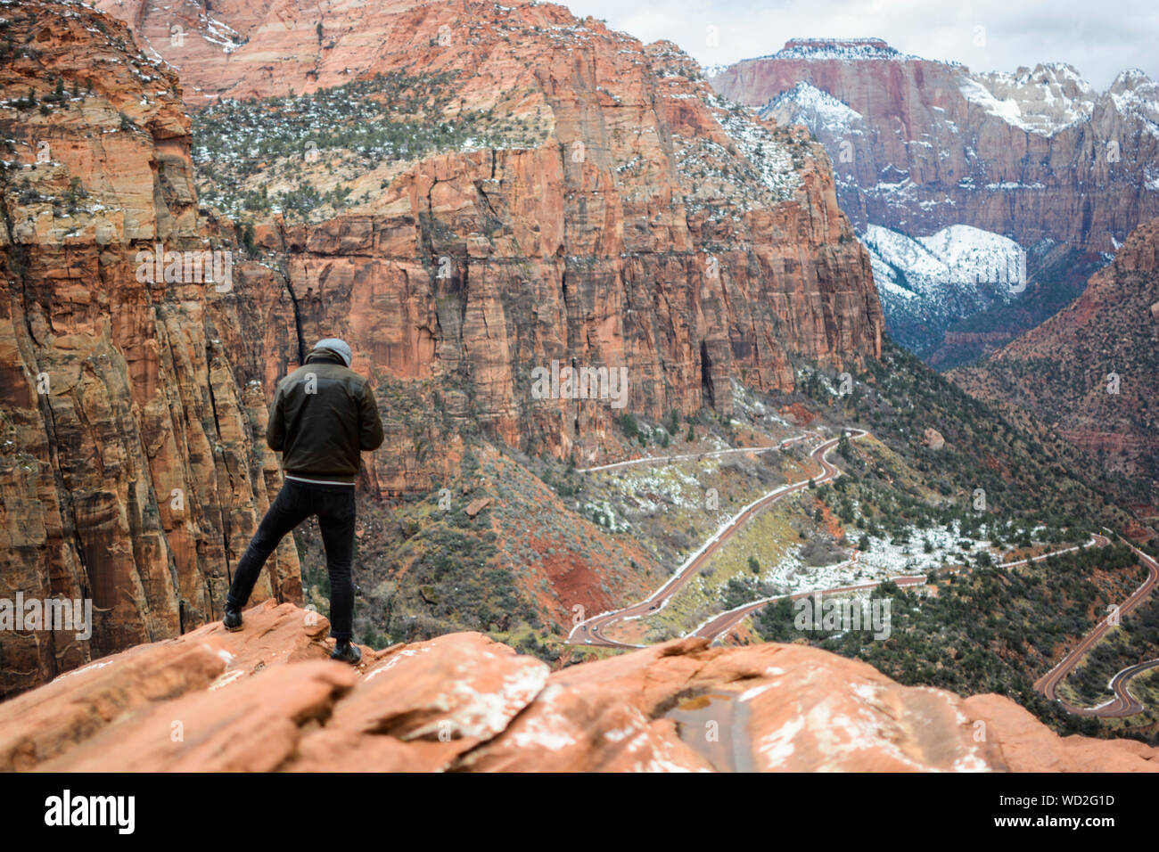 Rugged mountain man hi-res stock photography and images - Alamy