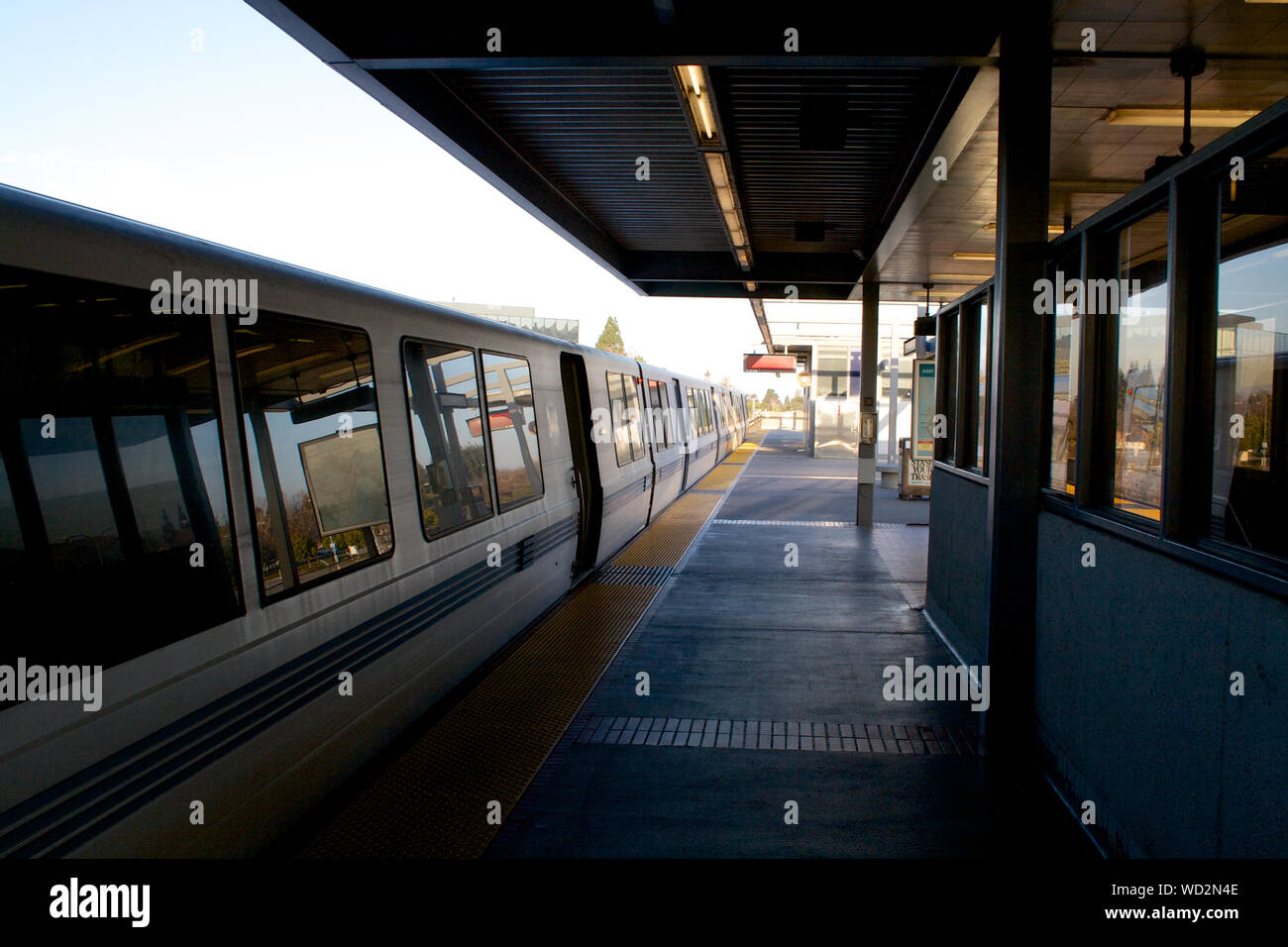 San francisco train station hi-res stock photography and images - Alamy