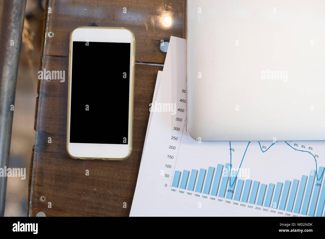 Bar graph computer hi-res stock photography and images - Alamy
