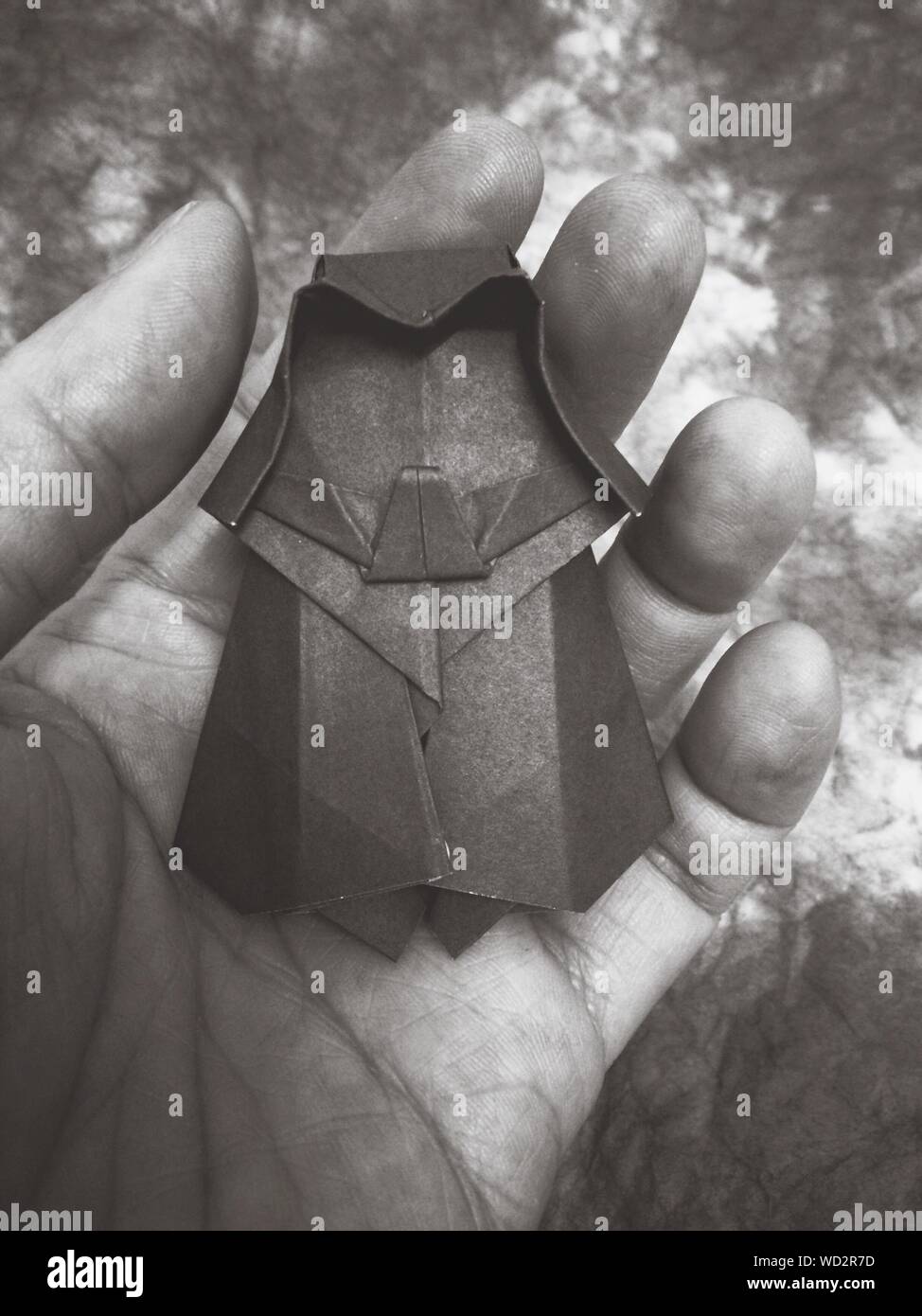 Cutting up paper hi-res stock photography and images - Alamy