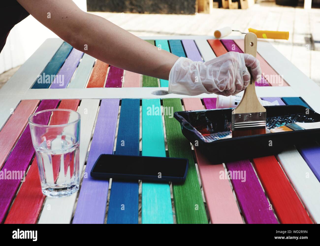 Painting table hi-res stock photography and images - Alamy