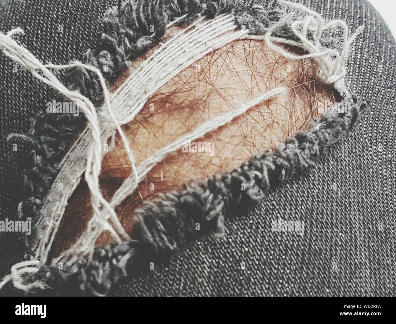 Torn image hi-res stock photography and images - Alamy