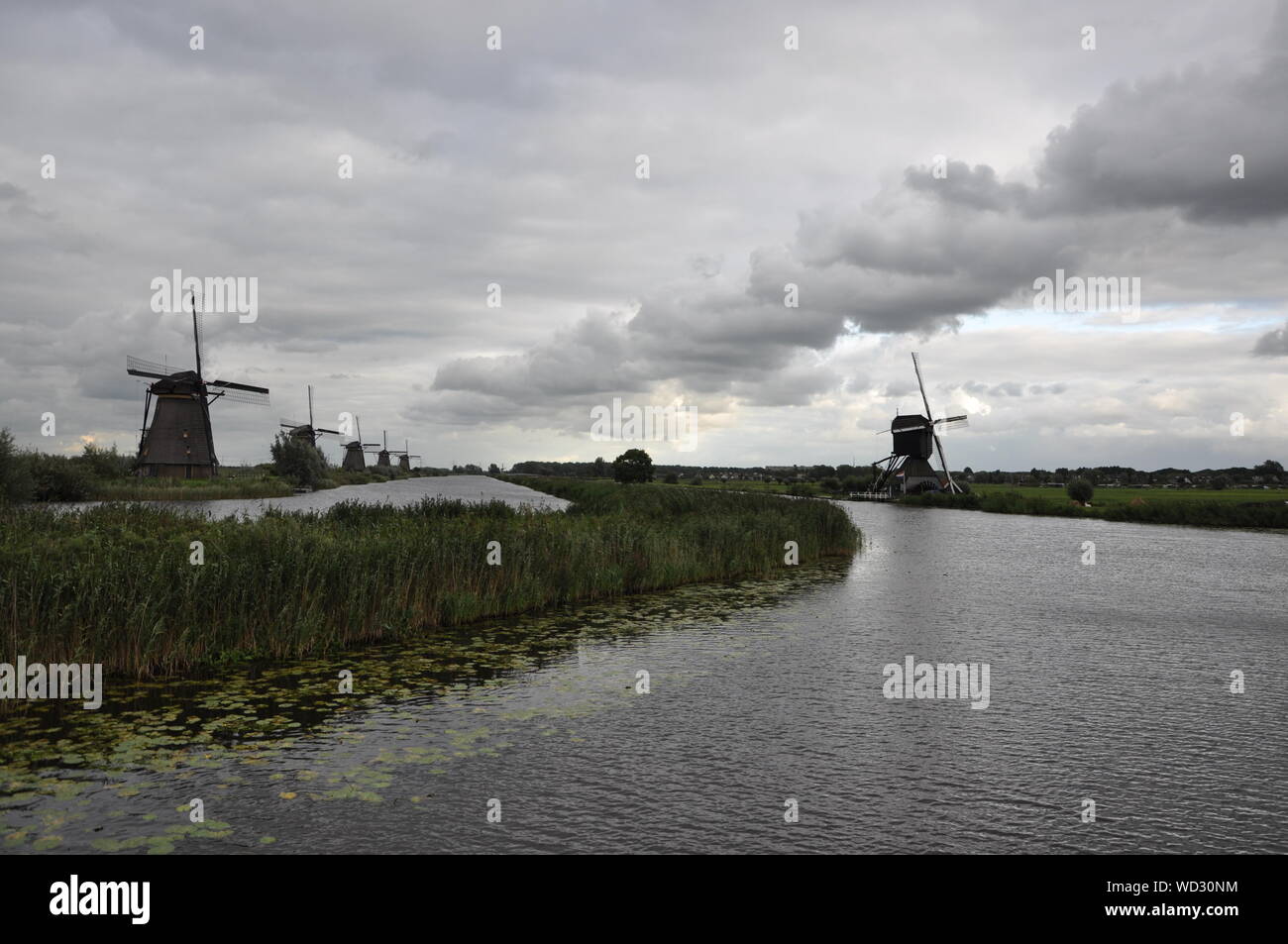 Windmill and lake hi-res stock photography and images - Alamy