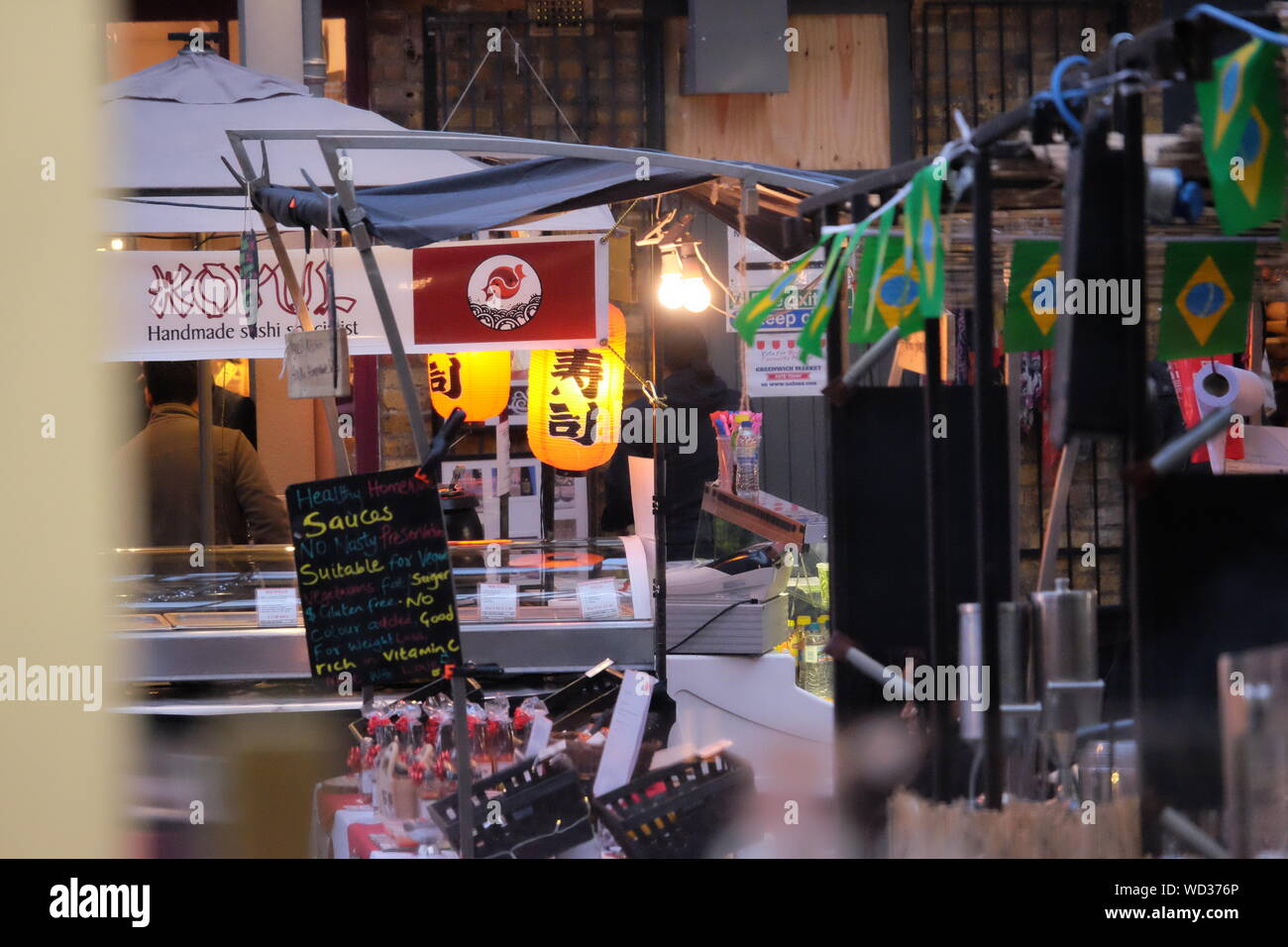 Outdoors outside patriotism hi-res stock photography and images - Alamy