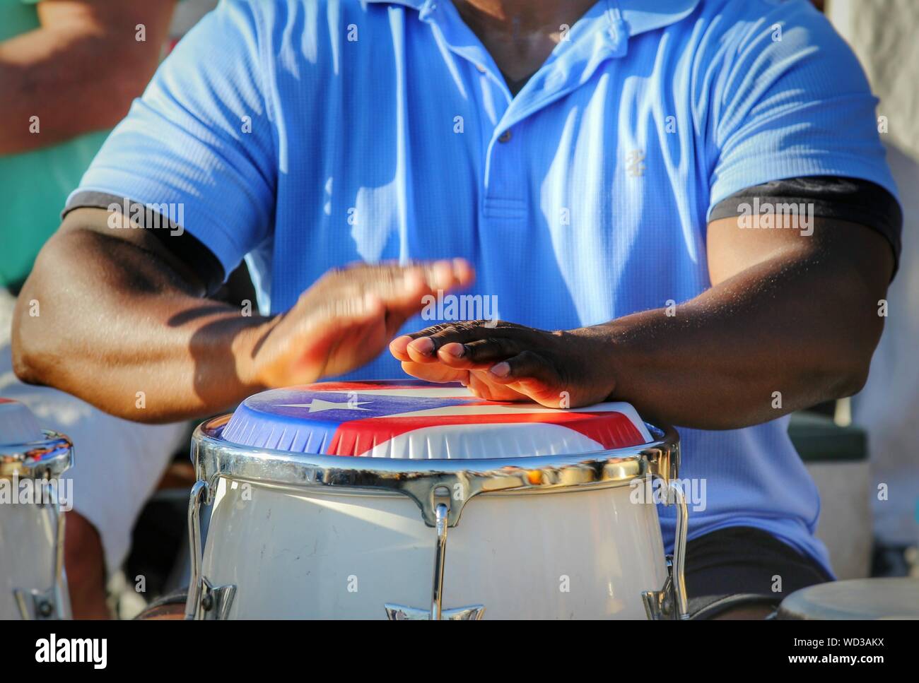 Playing Bongo Stock Photos & Playing Bongo Stock Images - Alamy