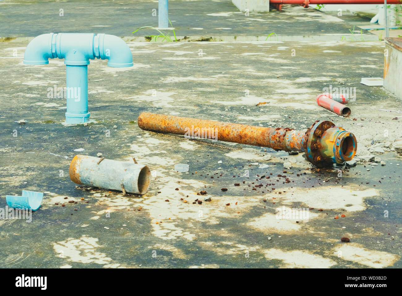 Broken tap hi-res stock photography and images - Alamy