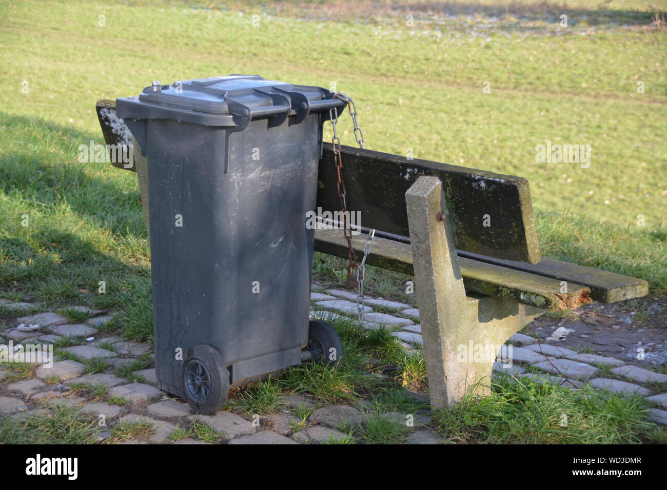 Safety bin hi-res stock photography and images - Alamy