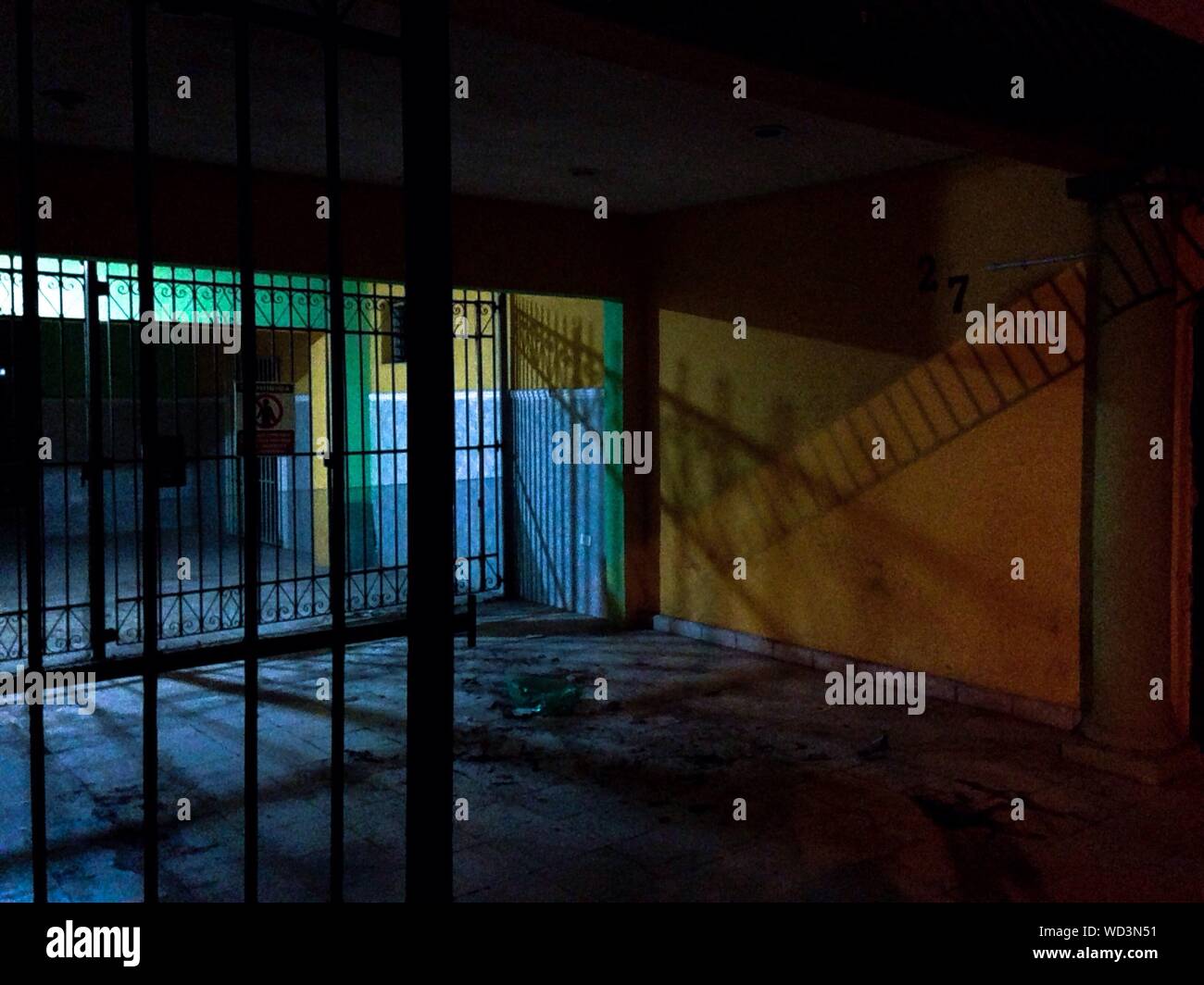 Home gate hi-res stock photography and images - Alamy