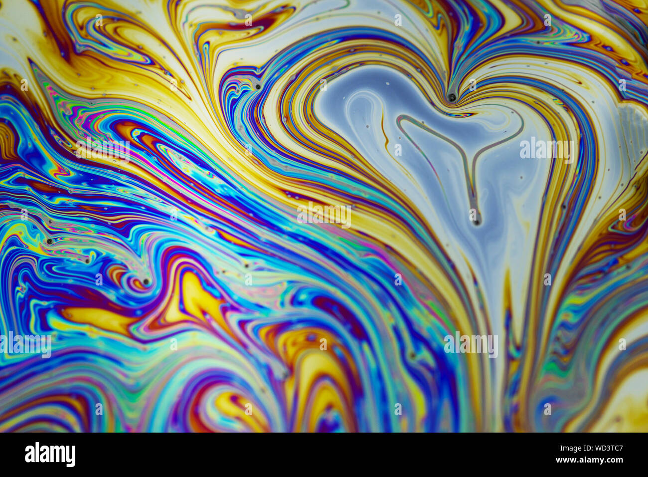 Abstract oil paint pattern hi-res stock photography and images - Alamy