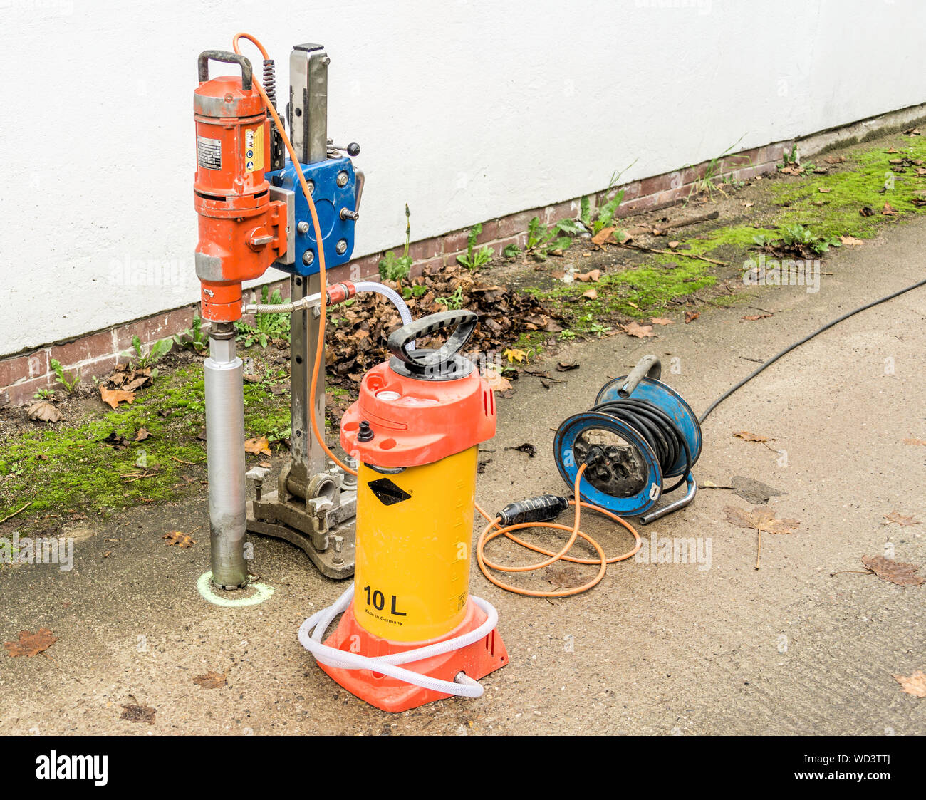 Fire hydrant in street hi-res stock photography and images - Alamy