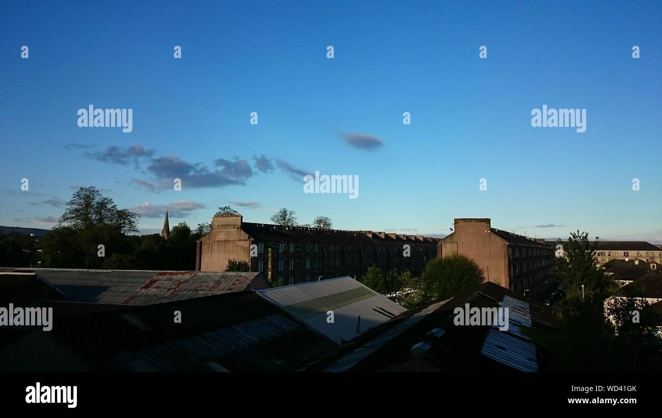 Paisley buildings hi-res stock photography and images - Alamy