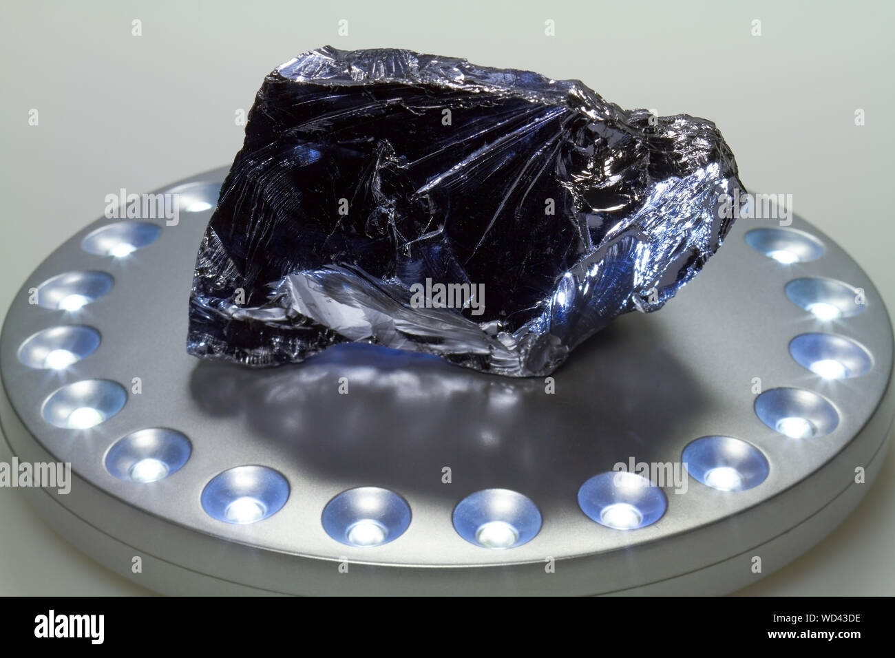 Silicon High Resolution Stock Photography and Images - Alamy