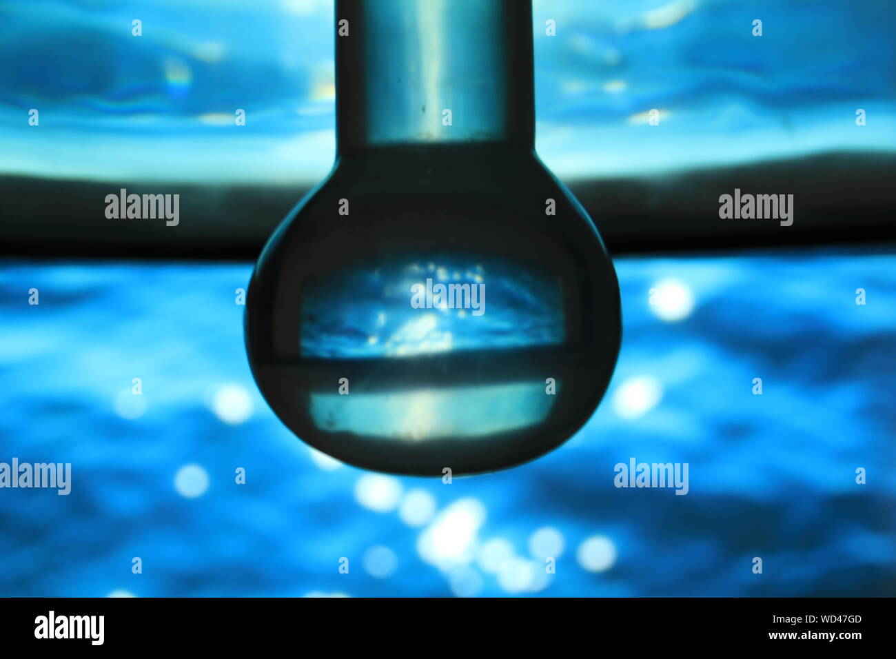 Blue object hi-res stock photography and images - Alamy