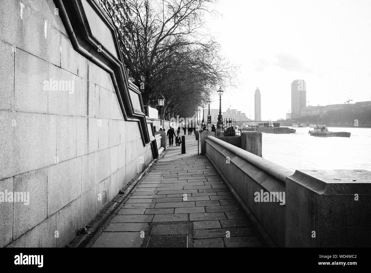 River paving its way hi-res stock photography and images - Alamy