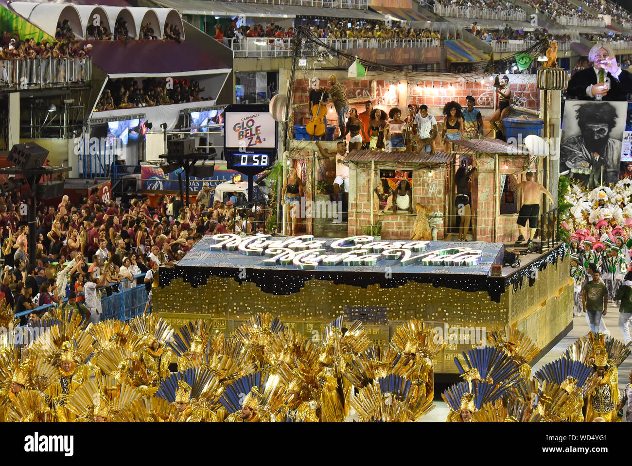 RIO DE JANEIRO, BRAZIL, MARCH, 04, 2019: Imperatriz Leopoldinense samba ...