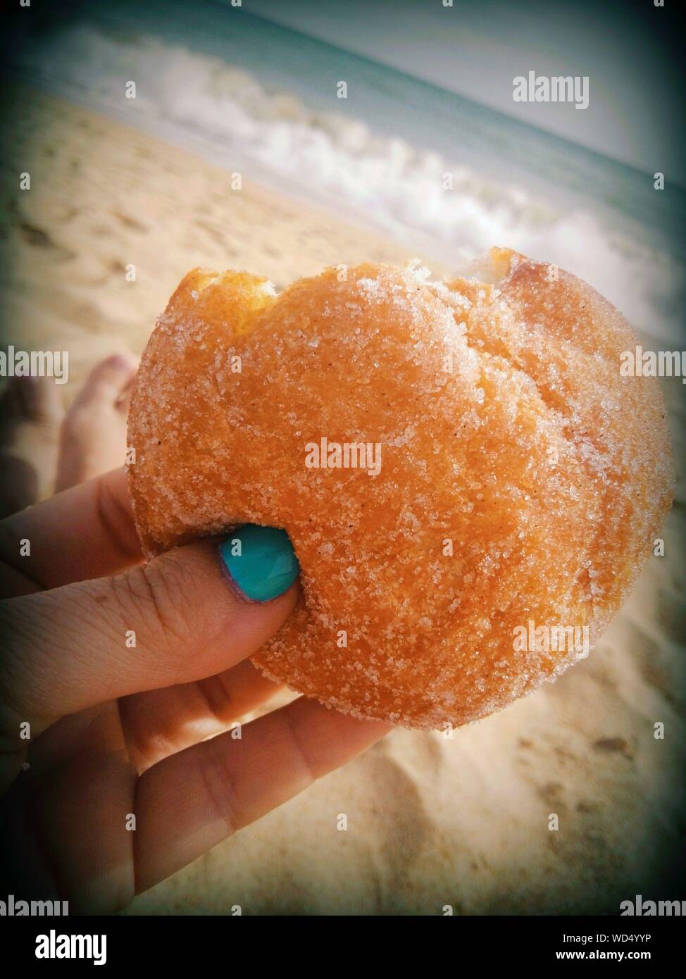 Hand missing thumb hi-res stock photography and images - Alamy