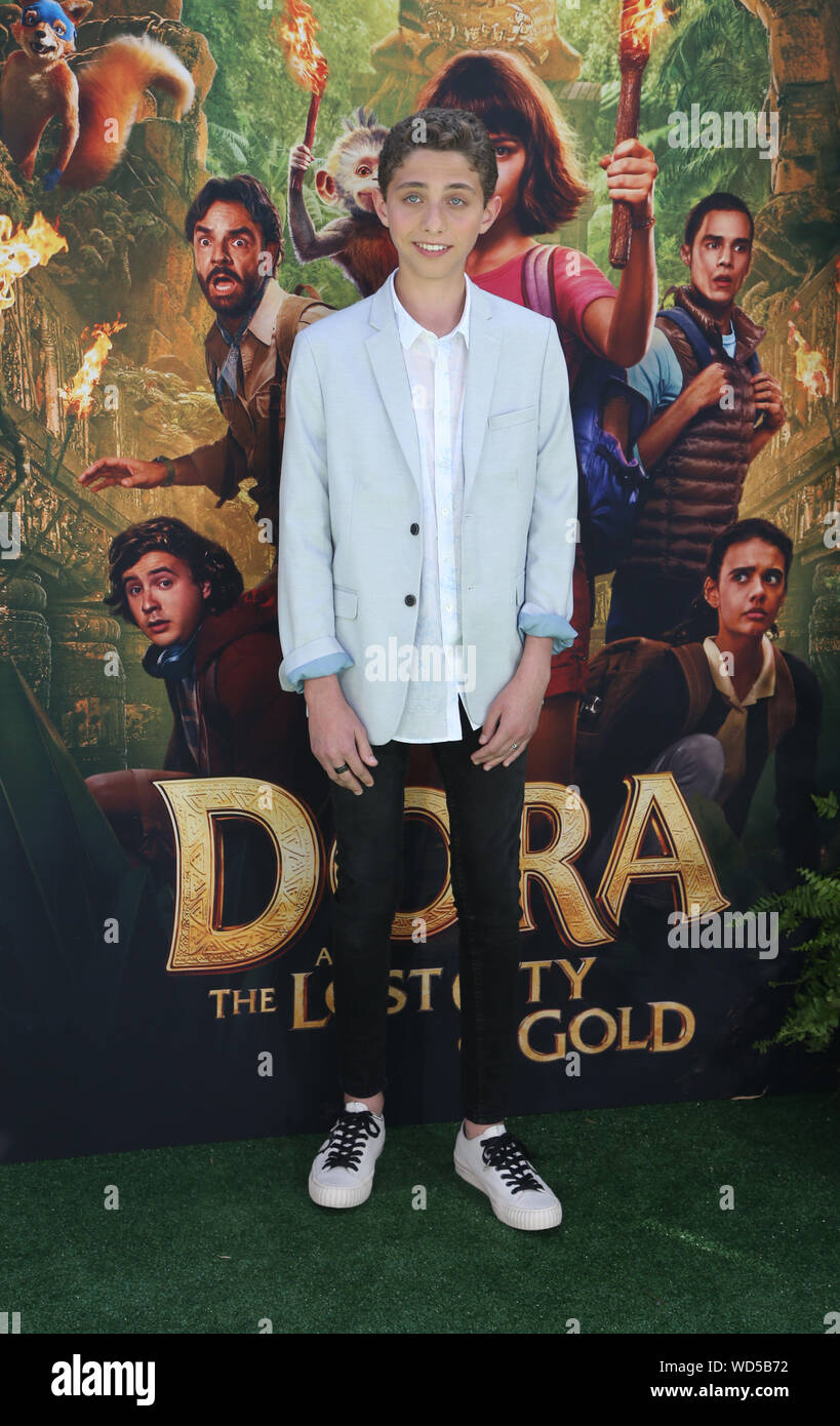 Ryan alessi hi-res stock photography and images - Alamy