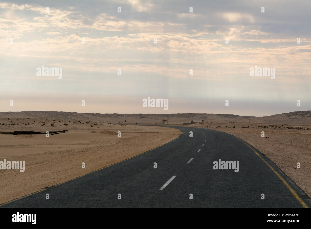 Arid country hi-res stock photography and images - Alamy