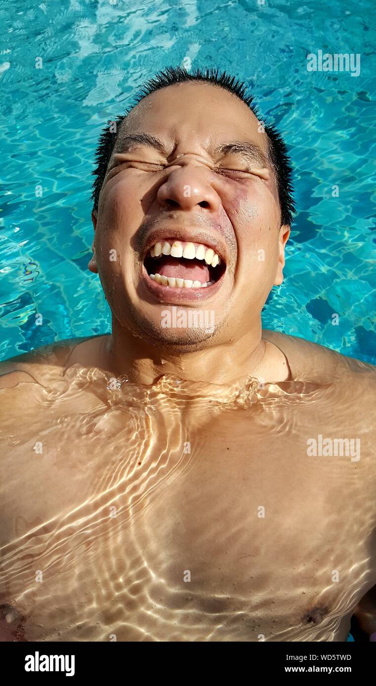 Indian man in swimming pool hi-res stock photography and images - Alamy
