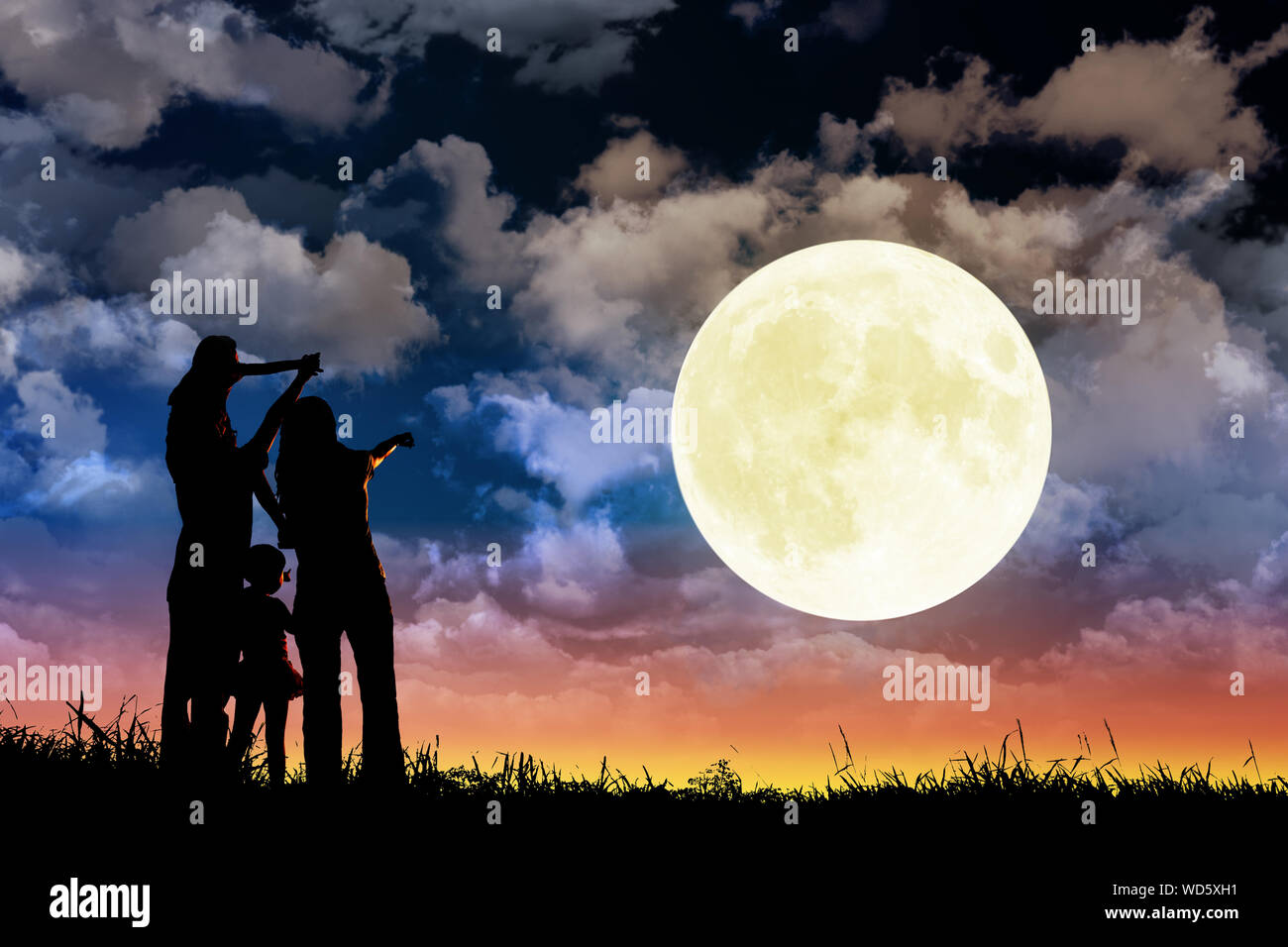 Boy watching full moon hi-res stock photography and images - Alamy
