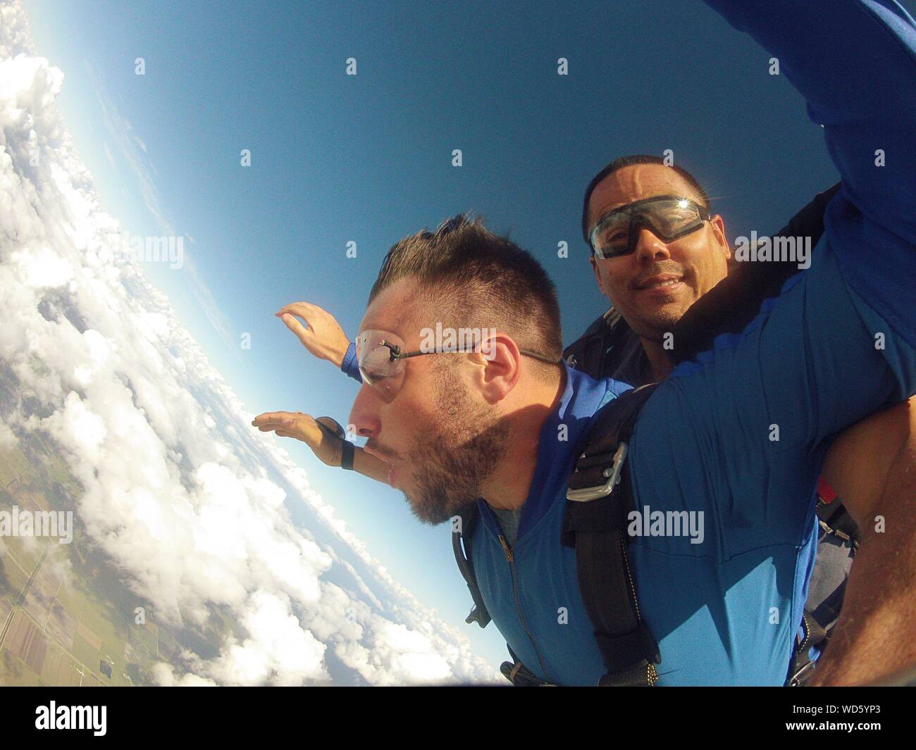 Lens view hi-res stock photography and images - Alamy