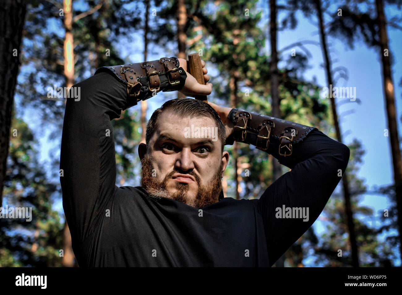 Portrait hunter hi-res stock photography and images - Alamy