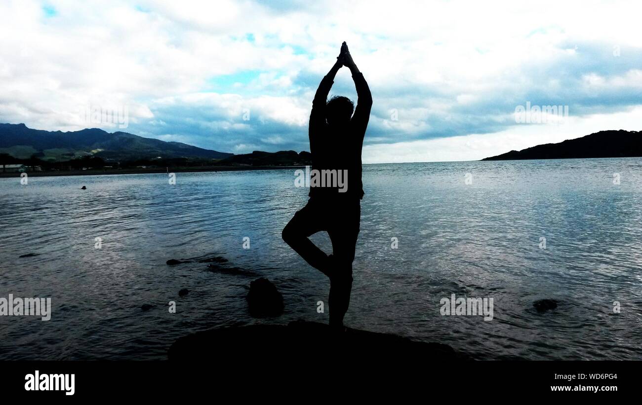 Namaste position hi-res stock photography and images - Alamy