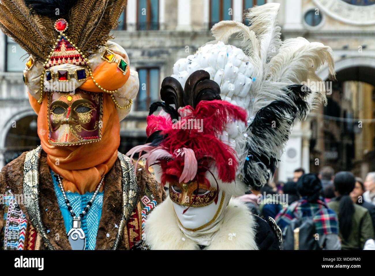 Real People Wearing Face Masks High Resolution Stock Photography and ...