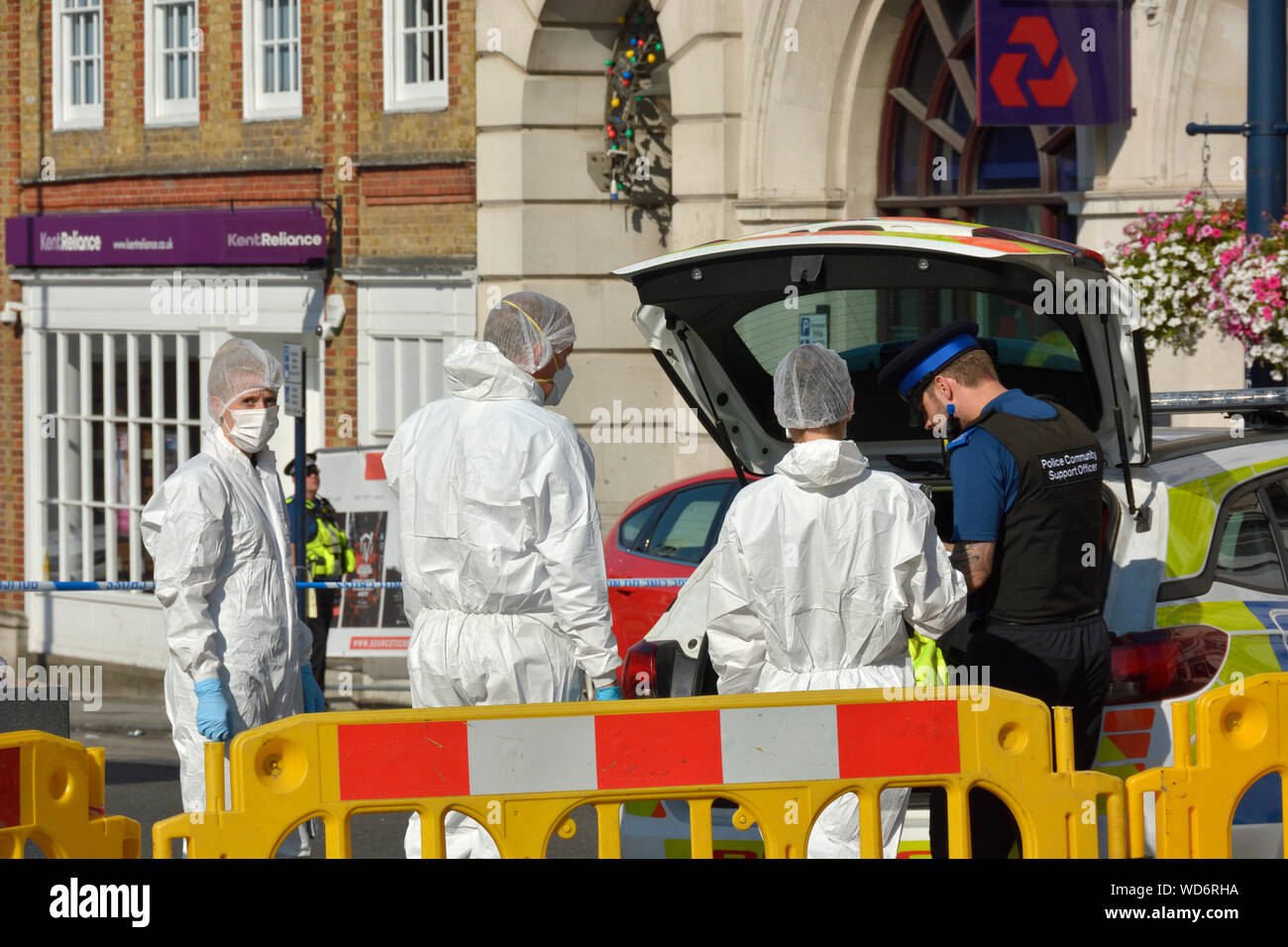 Forensic police investigation hi-res stock photography and images - Alamy