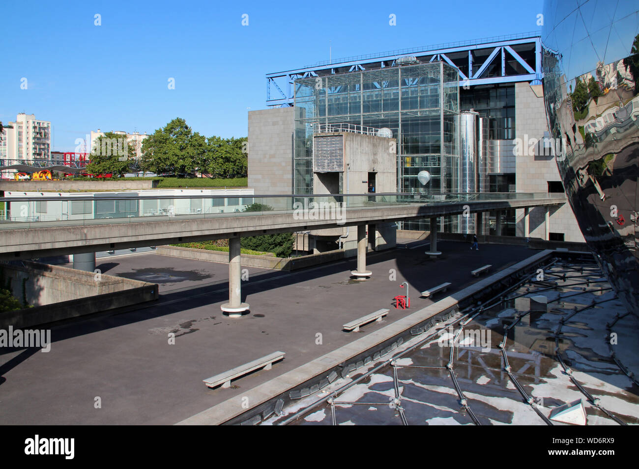 science museum in la villette in paris (france Stock Photo - Alamy