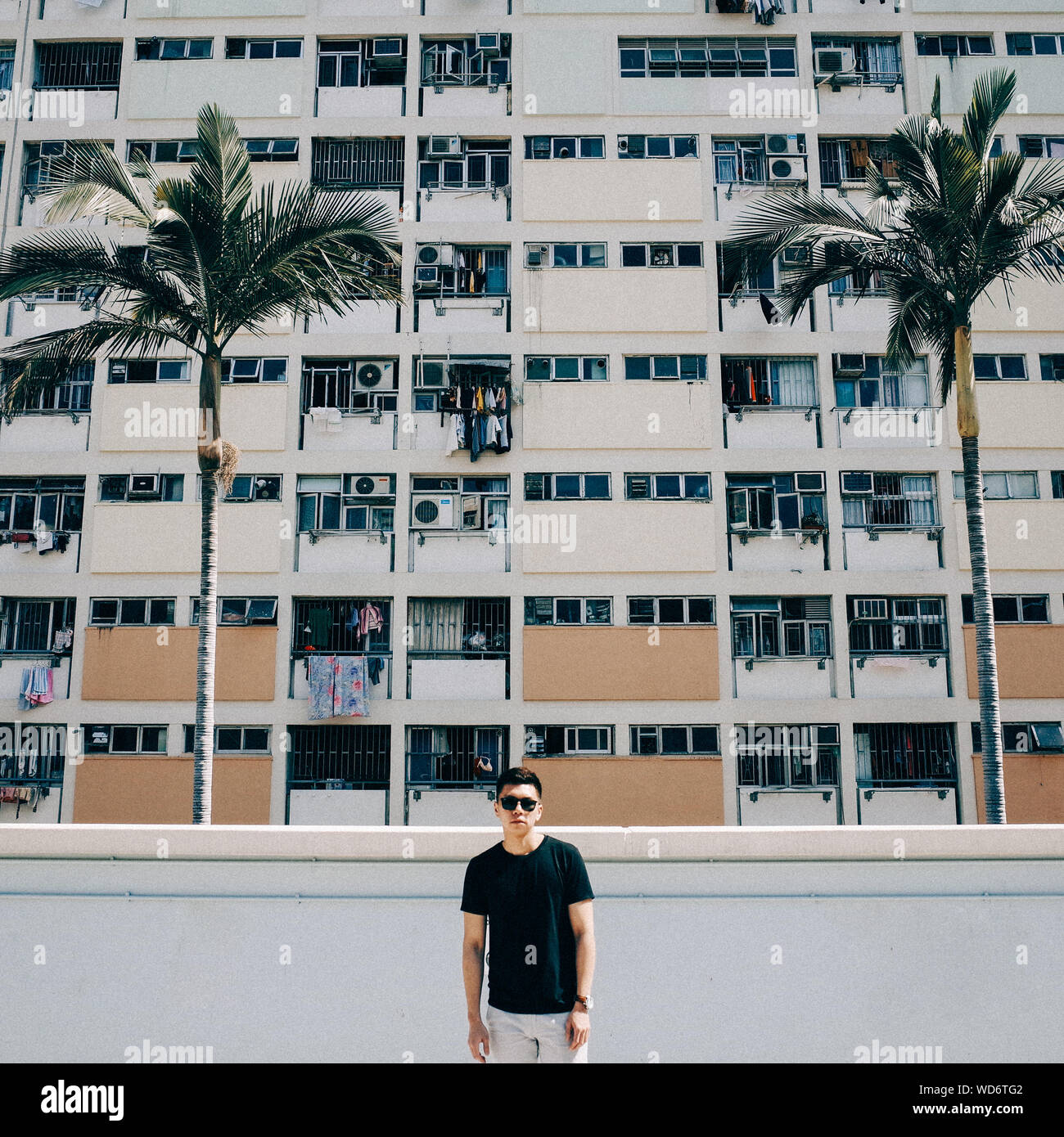 Man apartment building hi-res stock photography and images - Alamy
