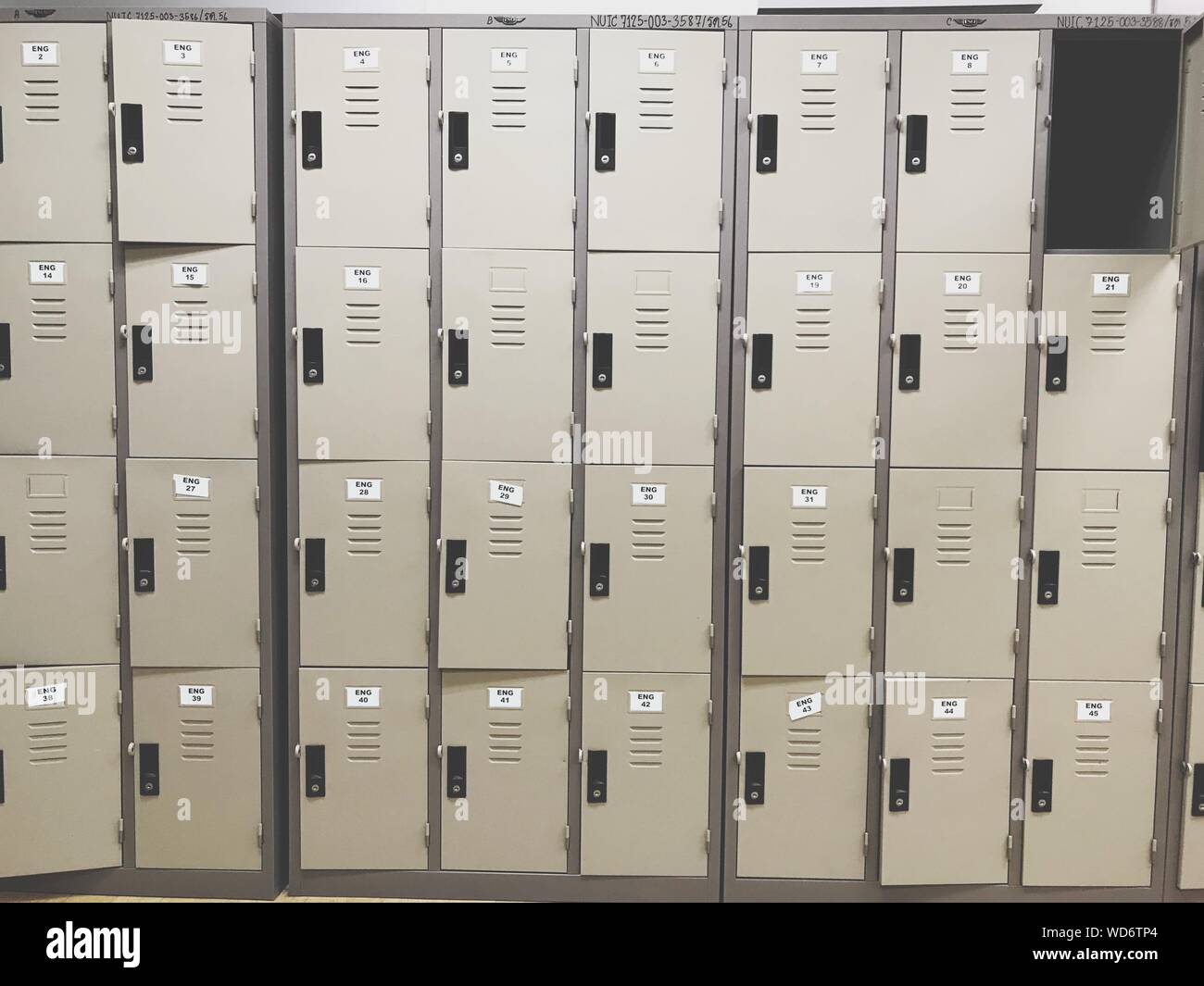 Number lockers hi-res stock photography and images - Alamy