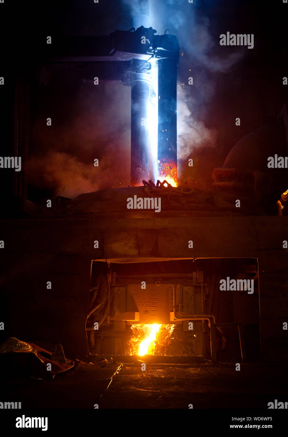 Fire in furnace hi-res stock photography and images - Alamy