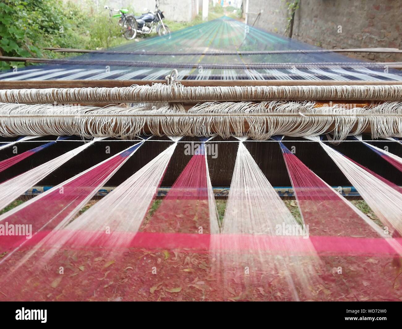 Handloom industry hi-res stock photography and images - Alamy