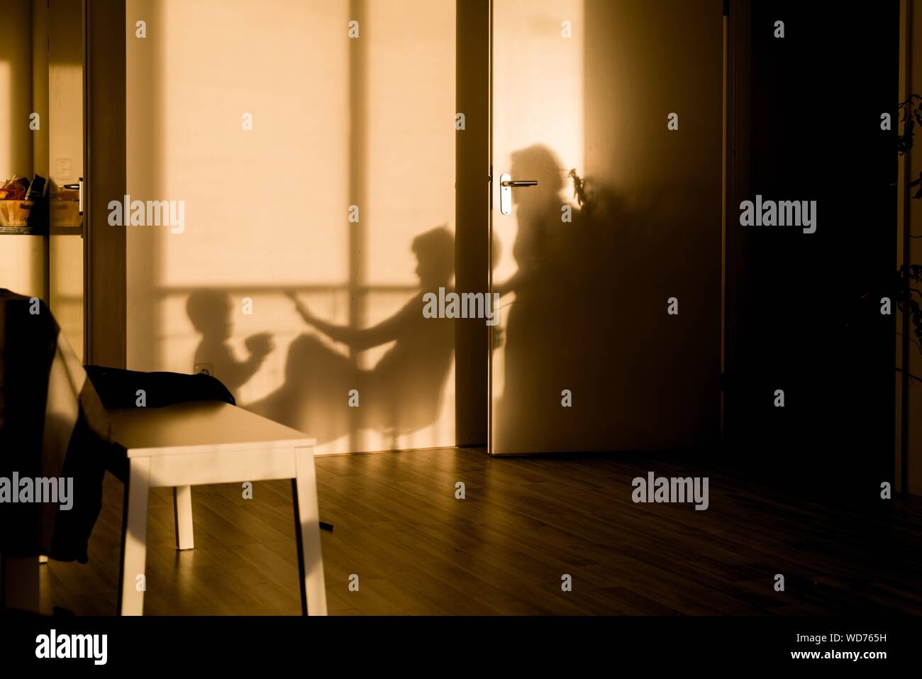 Child shadow indoors hi-res stock photography and images - Alamy