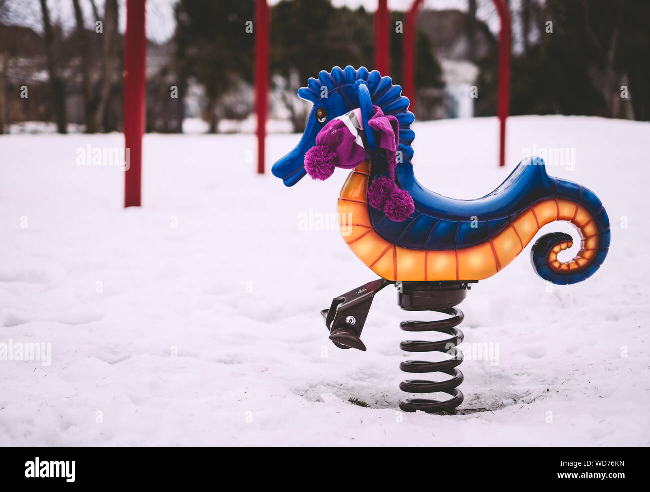 Empty playground animal hi-res stock photography and images - Alamy