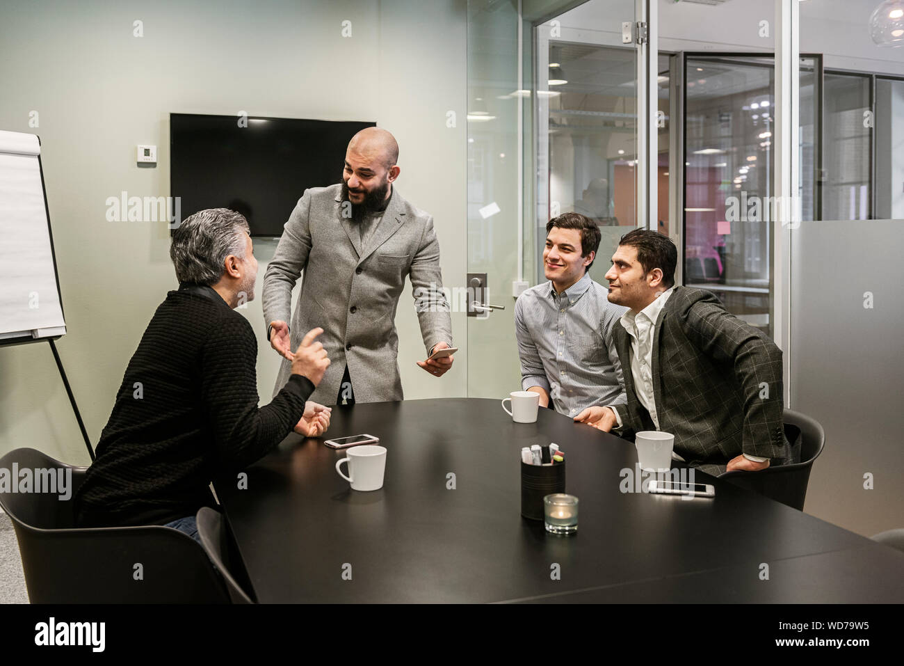Business coffee meeting men hi-res stock photography and images - Alamy