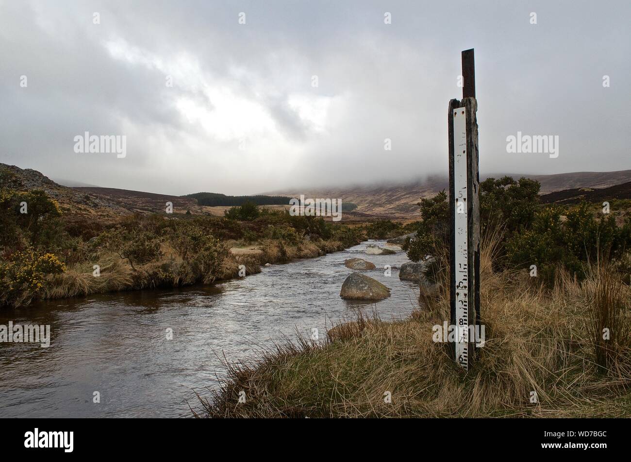 Water level of river hi-res stock photography and images - Alamy