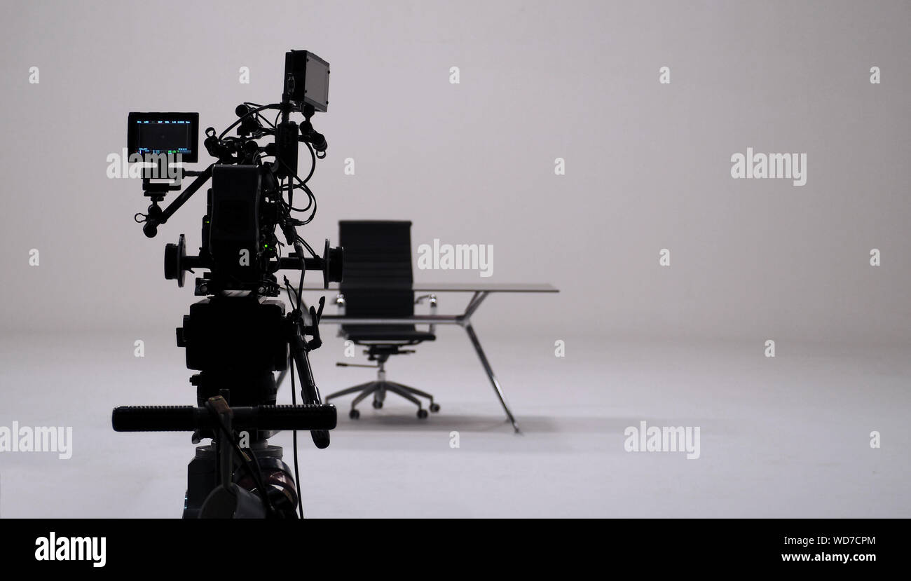 Tripod chair hi-res stock photography and images - Alamy