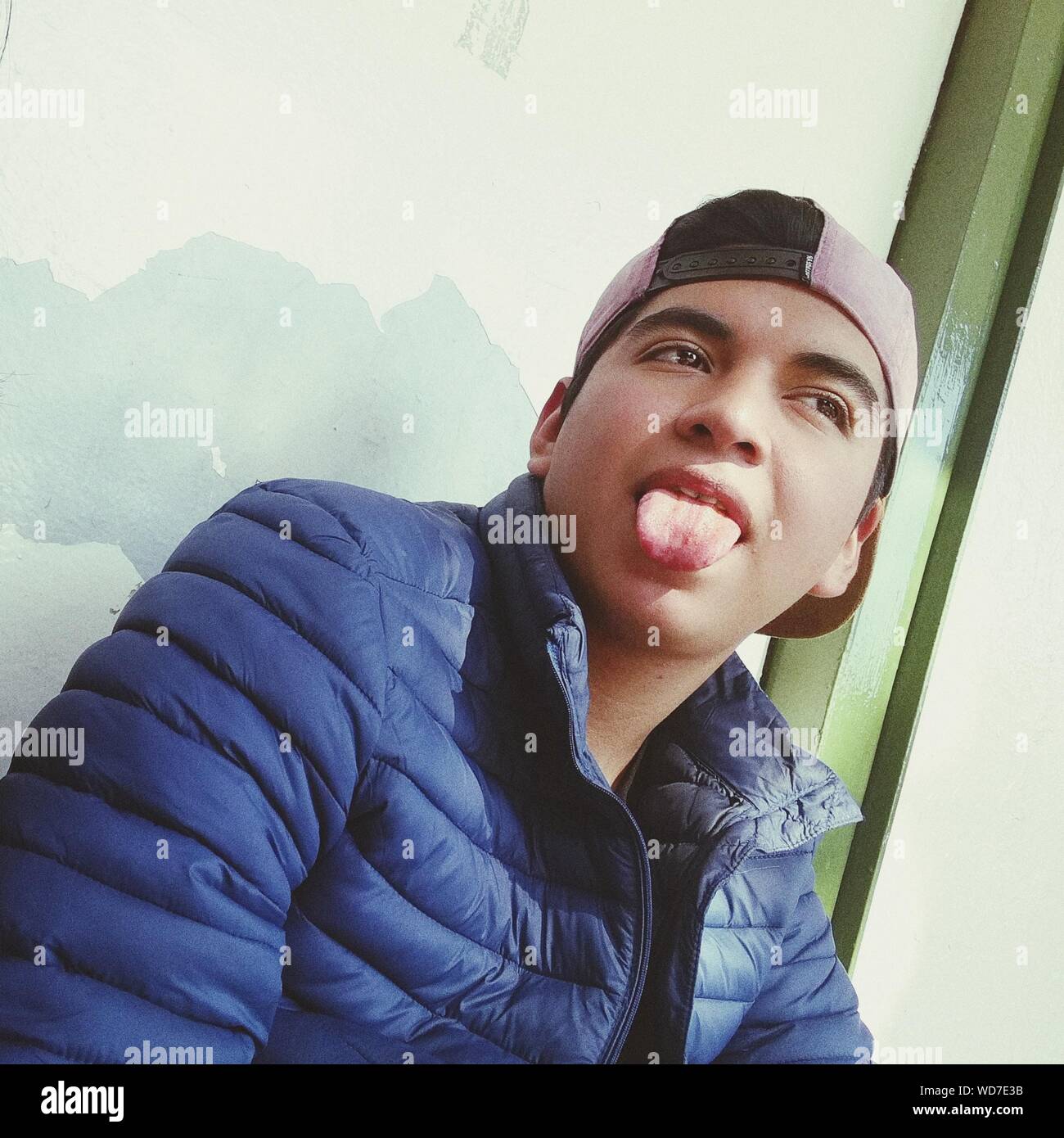 Man sticking out hi-res stock photography and images - Alamy