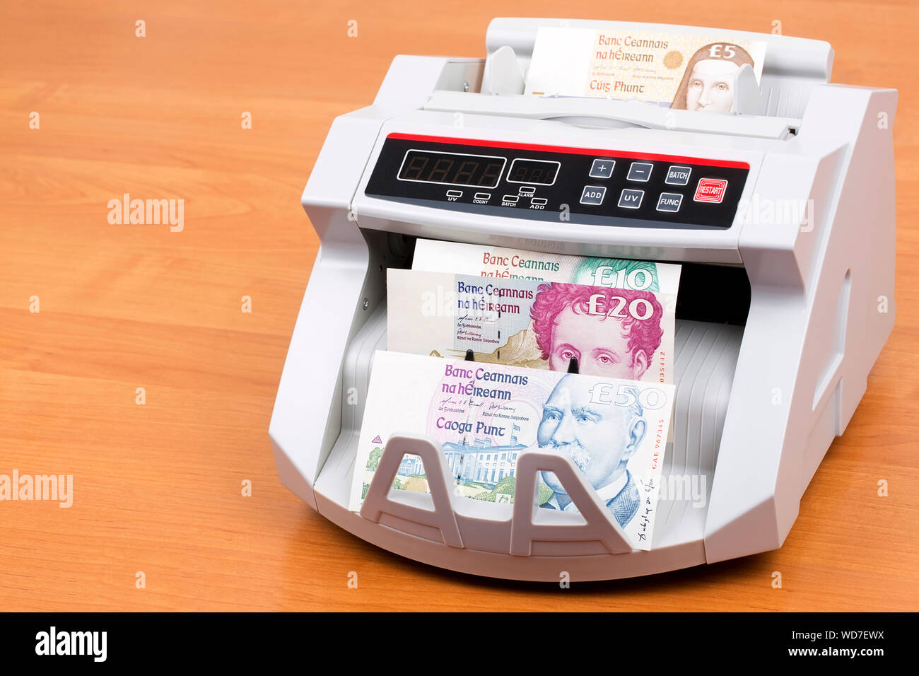 Electronic business machine hi-res stock photography and images - Alamy