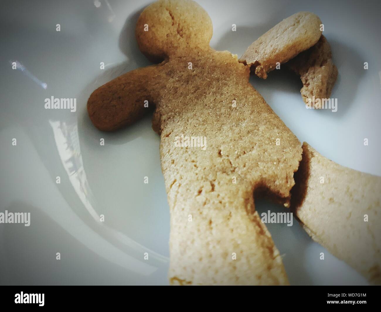 Gingerbread Man Broken High Resolution Stock Photography and Images - Alamy