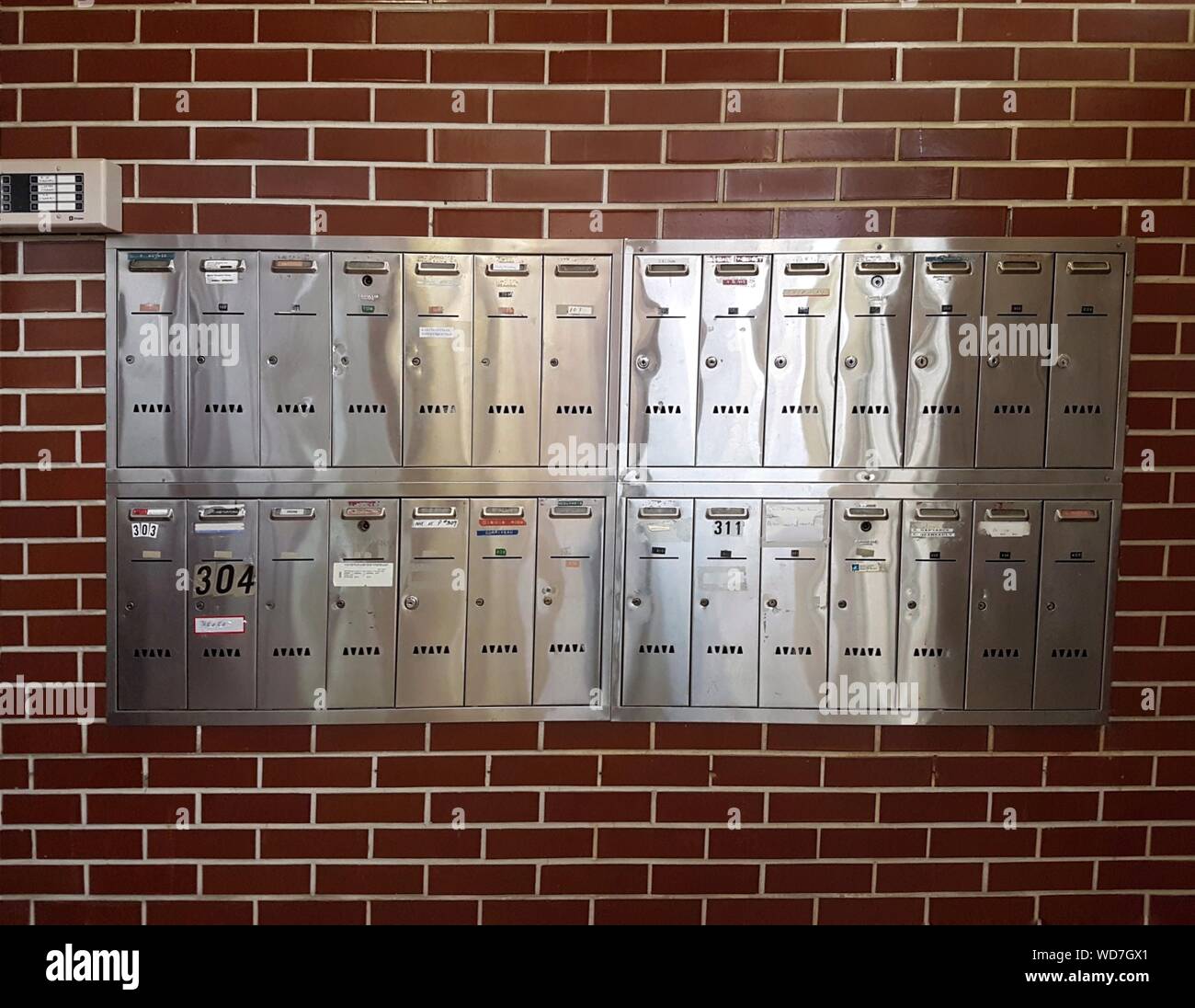 Wall lockers hi-res stock photography and images - Alamy