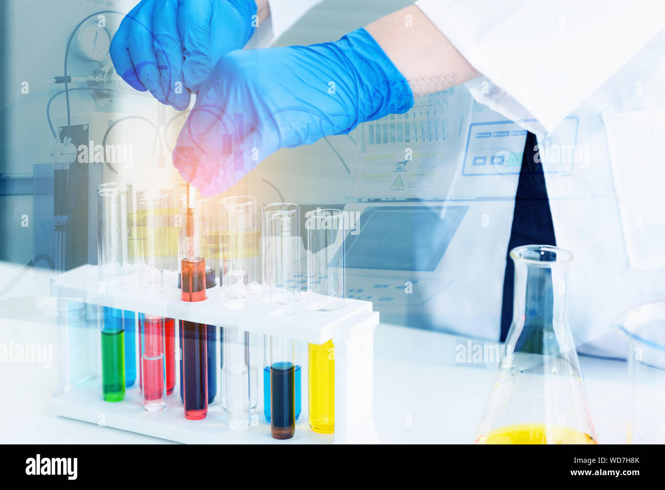 Lab room hi-res stock photography and images - Alamy