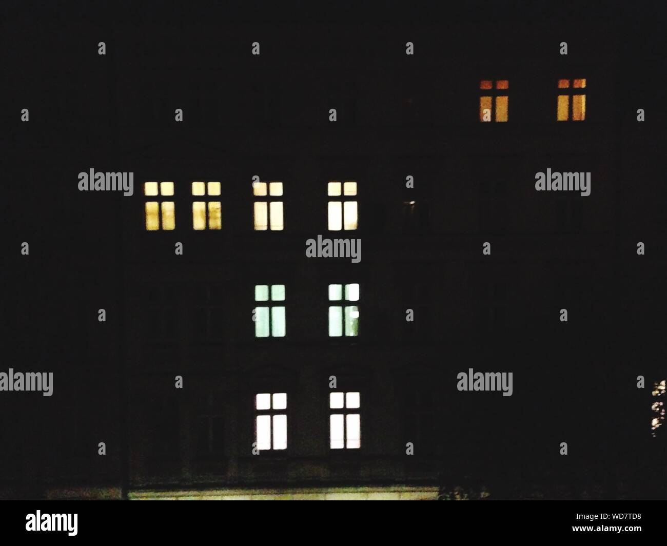 Glowing windows hi-res stock photography and images - Alamy